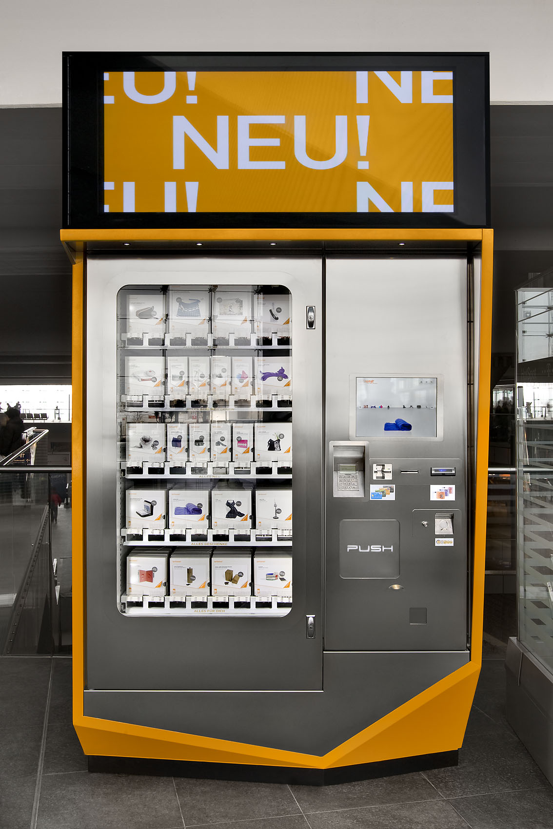 LSN : News : Upmarket vending: Automatic sales machine gets makeover