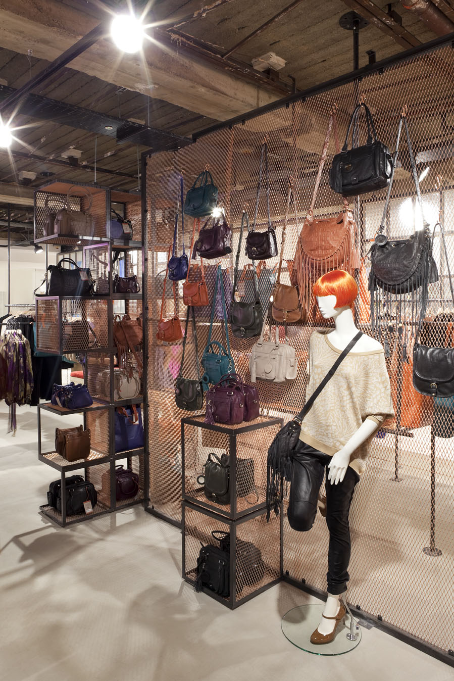 LSN : News : Pret-a-Portas: Expert store is for older women