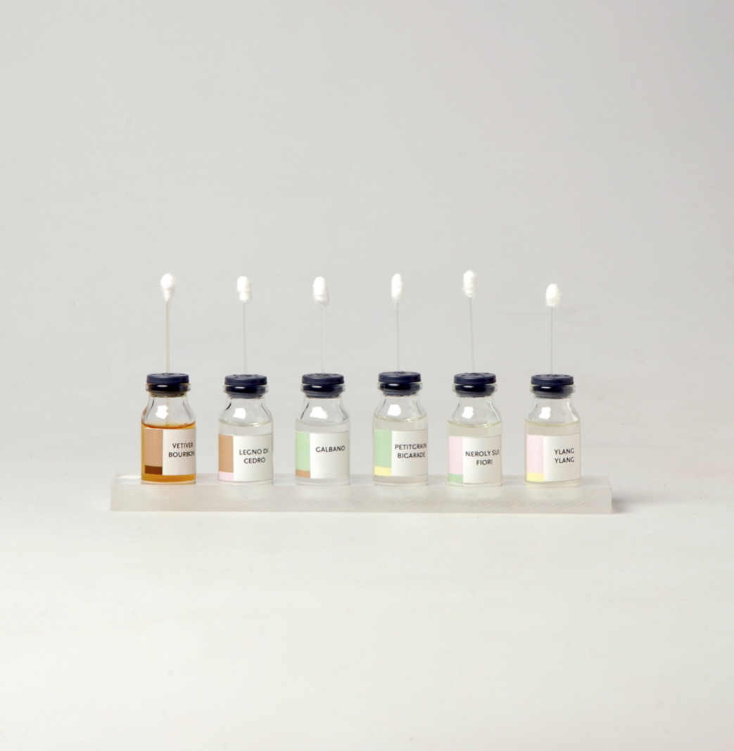 LSN : News : Perfume perfection: Tools to find the right scent