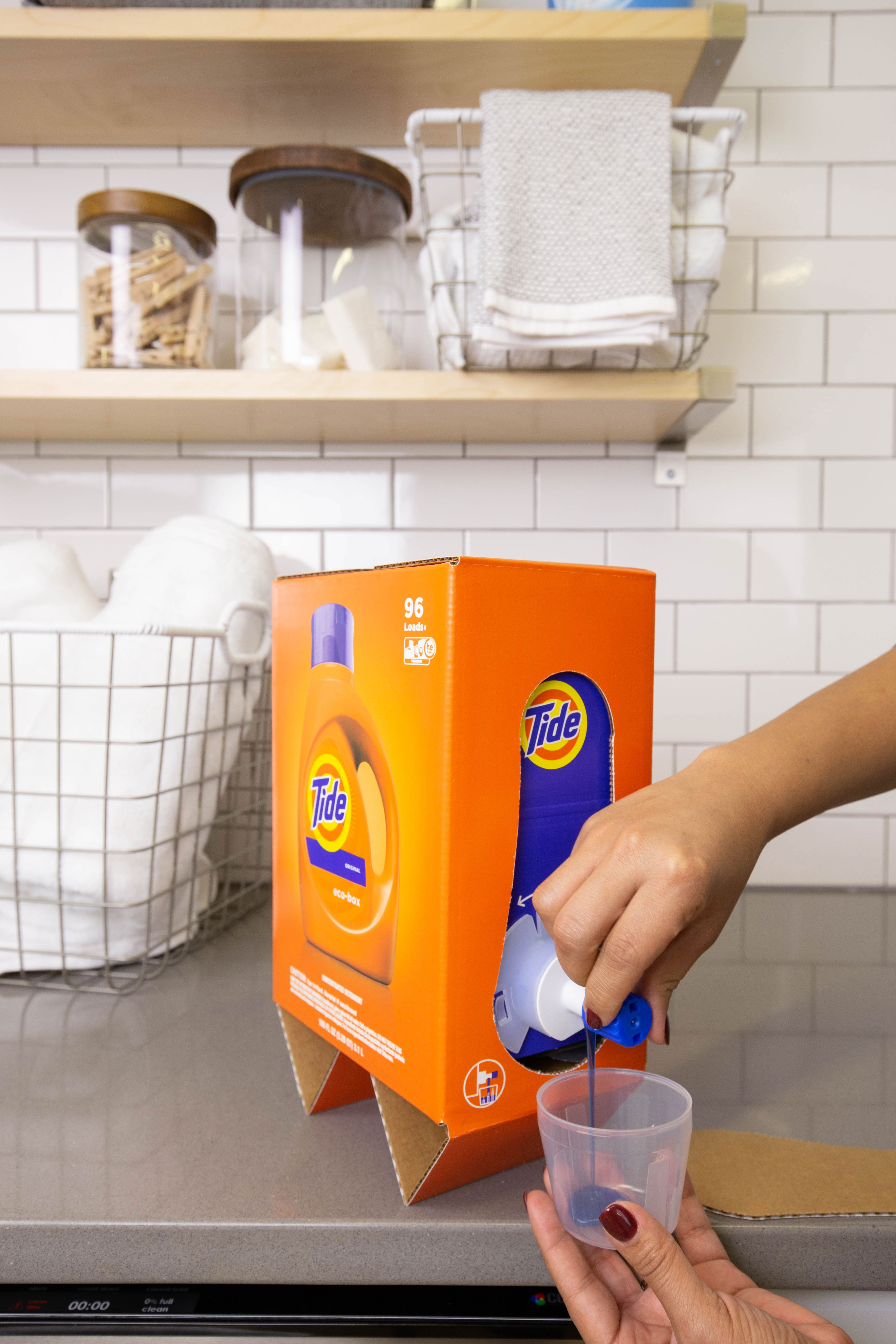 LSN : News : Tide introduces eco-packaging for e-commerce